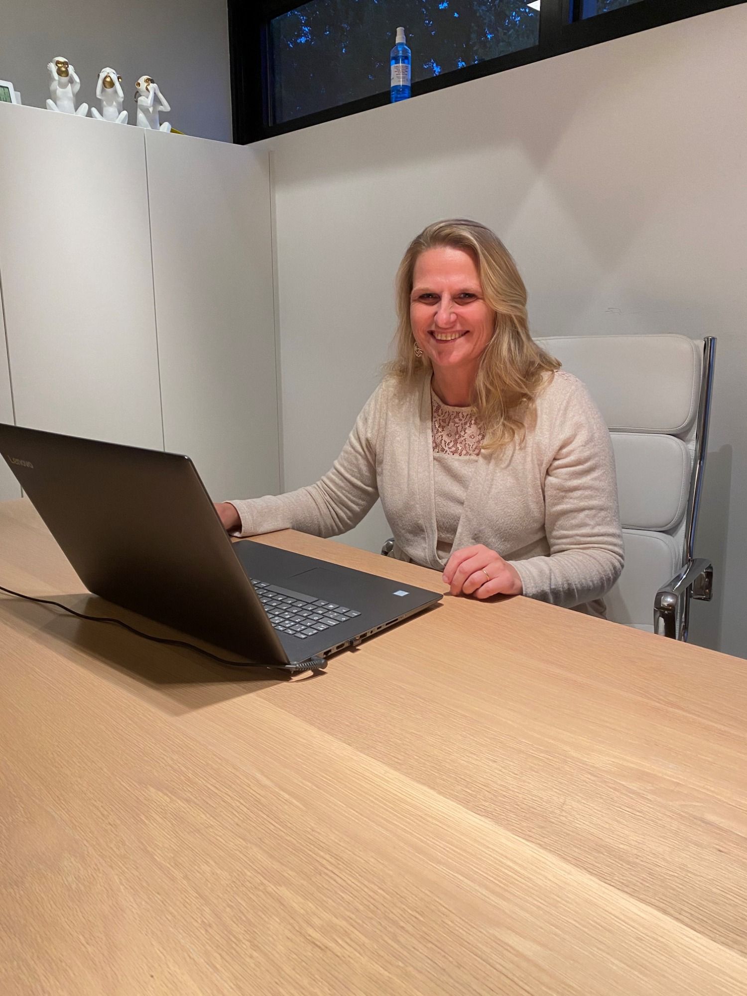 pia van noppen - Gids in werk, welzijn en groei - MijnTherapeut